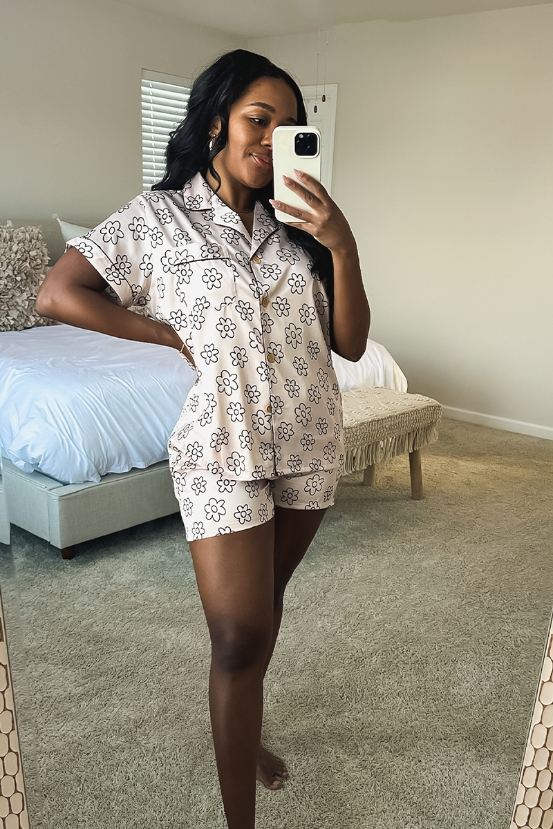 Beige Daisy Satin Pajamas – Spikes and Seams
