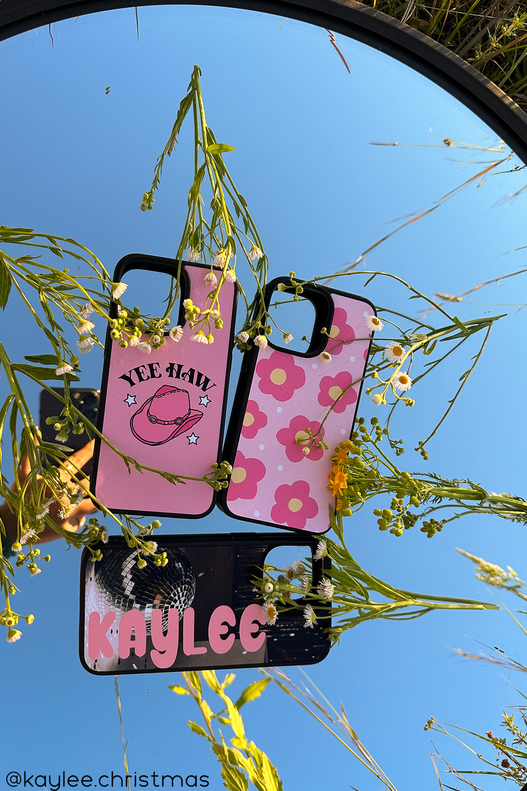 Cartoon Daisy iPhone case – Spikes and Seams