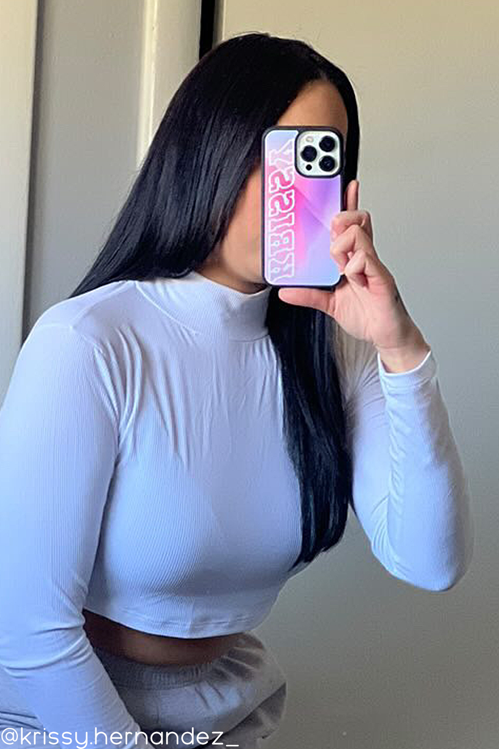 Custom Pink Gradient iPhone case – Spikes and Seams